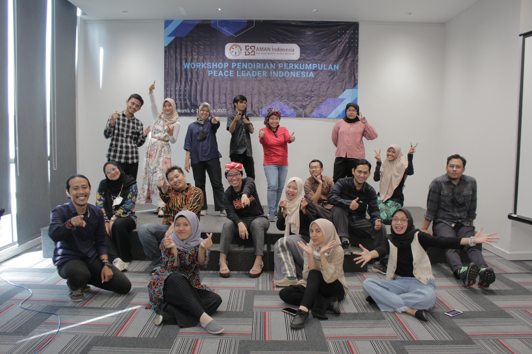About Us - peaceleaderindonesia.org